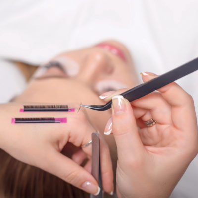 4 choses à savoir avant de poser des extensions de cils | Formanails